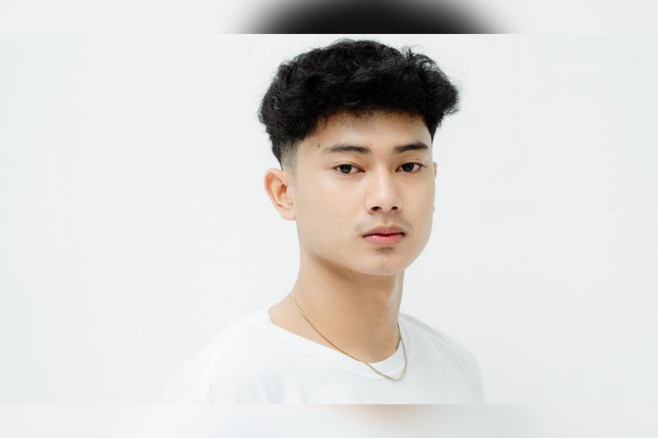 Profil dan Biodata TikTokers Luli Aldian: Agama, Umur, Pacar, Kasus - Hits Katadata.co.id