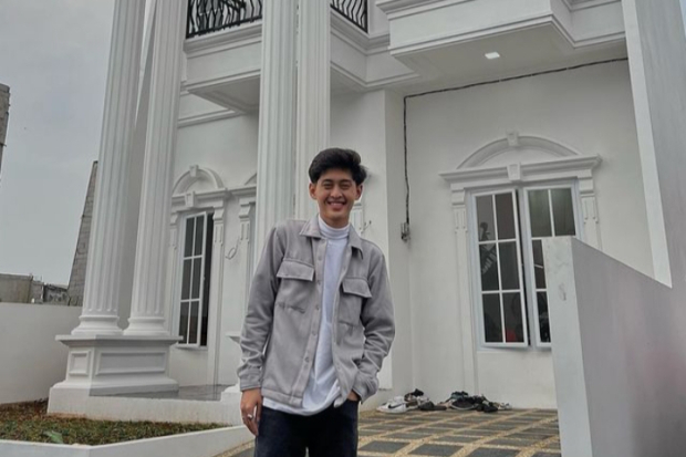 Profil dan Biodata Fahmi Nur Muhammad: Agama, Umur, Pacar, Karier, IG - Hits Katadata.co.id