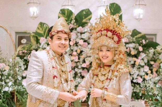 Profil dan Biodata Anastasia Adelline: Umur, Suami, Adik Gita Savitri ...