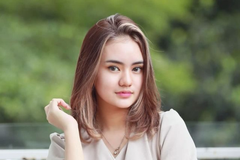 Profil dan Biodata Janis Aneira: Agama, Umur, Pacar, Karier, Akun IG - Hits Katadata.co.id