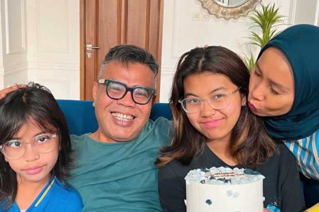 Profil dan Biodata Abdel Achrian: Agama, Anak, Cerai, Kasus Narkoba ...