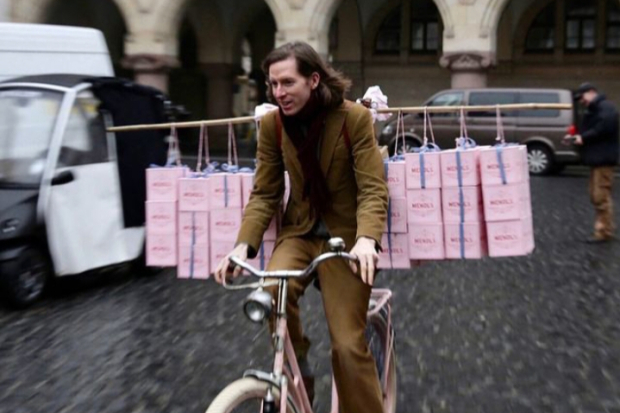 Profil dan Biodata Wes Anderson: Umur, Karier, Istri, Viral di TikTok ...