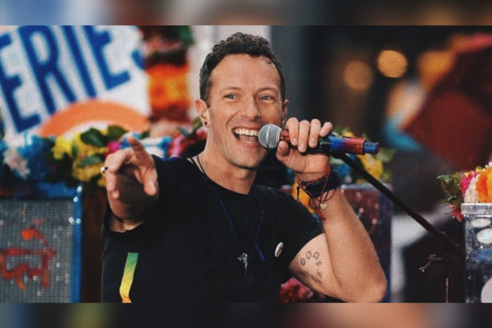 Profil dan Biodata Chris Martin: Agama, Pacar, IG, Karier di Coldplay ...