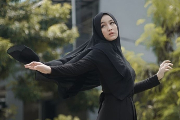 Profil dan Biodata Ise Irish: Agama, Keturunan, Pacar, IG, Sinetron ...