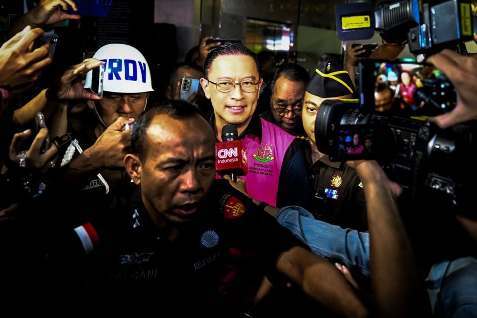 Top News: Duduk Perkara Kasus Korupsi Tom Lembong dan Modus Penipuan ... Top News: Duduk Perkara Kasus Korupsi Tom Lembong dan Modus Penipuan ...