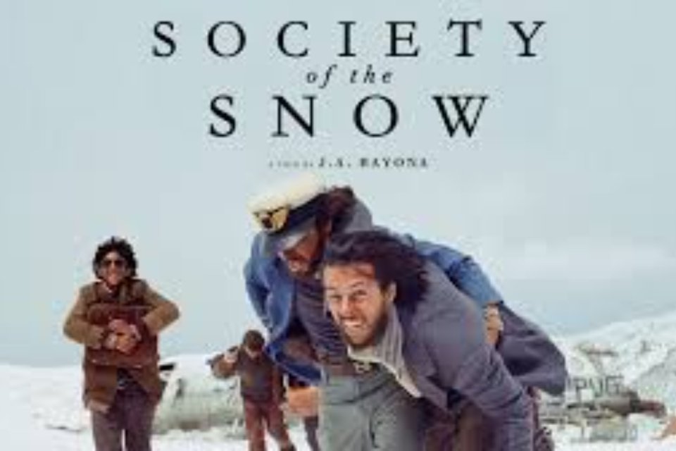 Review Film Society of the Snow: Kisah Nyata Bertahan Hidup di Gunung ...