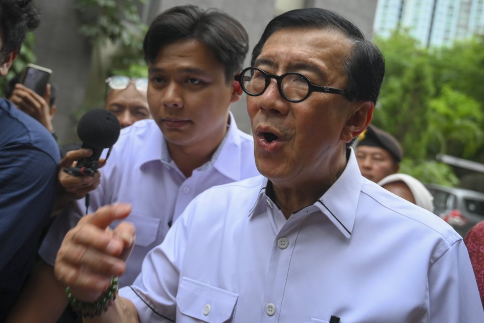 Alasan KPK Cegah Yasonna Laoly ke Luar Negeri Usai Hasto Jadi Tersangka - Nasional Katadata.co.id