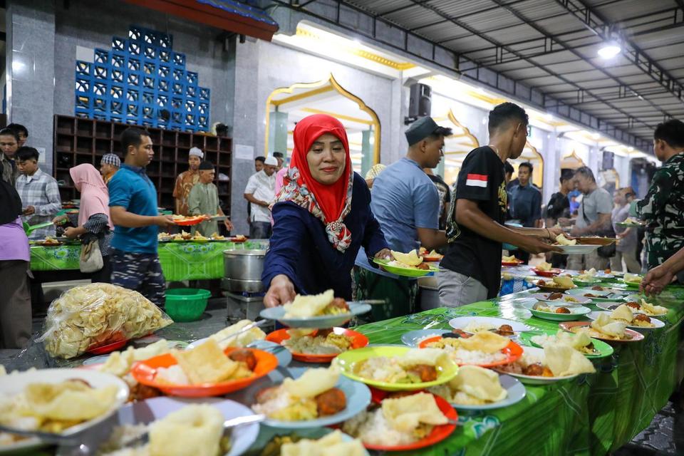 Jadwal Buka Puasa Hari Ini di Kota Sabang dan Sekitarnya (Rabu, 12 Maret 2025) - Religi Katadata ...