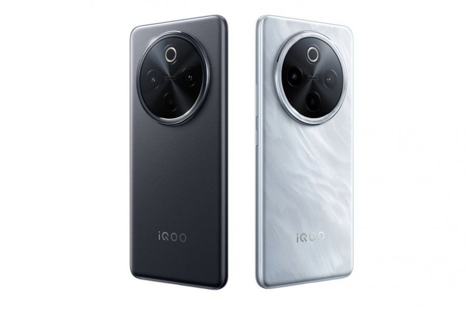 Bocoran Harga dan Spesifikasi iQOO Z10 dan Z10x, Punya Baterai Jumbo - Gadget Katadata.co.id