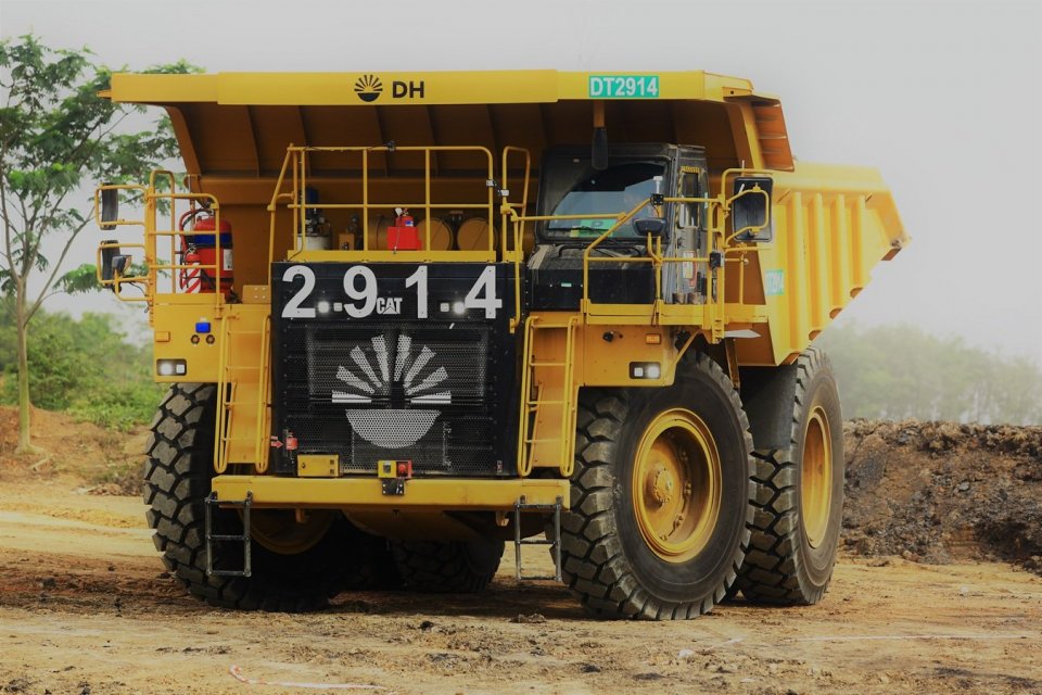 Emiten Milik Grup Bakrie, Darma Henwa (DEWA) Belanja Alat Berat Rp 942 Miliar - Korporasi ...