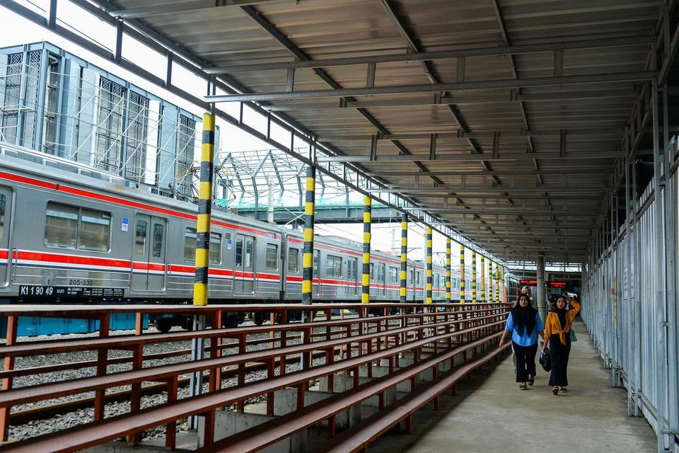 Menhub Buka Kans Tambah Frekuensi KRL Rangkasbitung-Tanah Abang ...