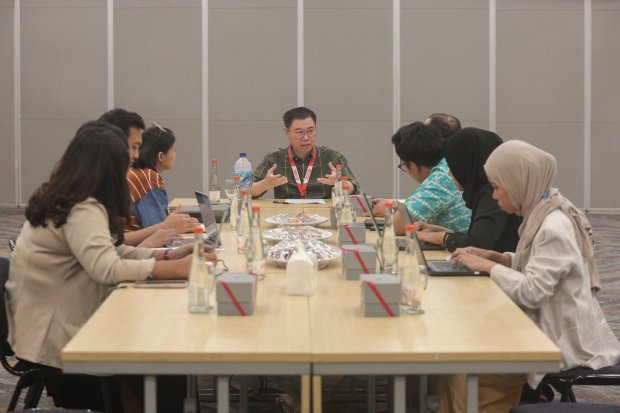 Bank OCBC Terapkan Prinsip ESG Lewat Bangunan Hijau dan Program Daur ...