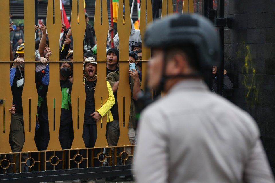 Link CCTV Demo Hari Ini 15 September 2025 untuk Pantau Lalu Lintas - Varia Katadata.co.id