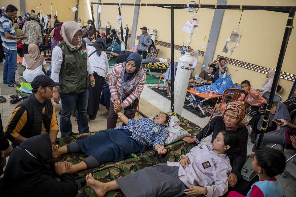 Pemerintah Mulai Libatkan UKS dan Puskesmas Awasi MBG - Nasional Katadata.co.id