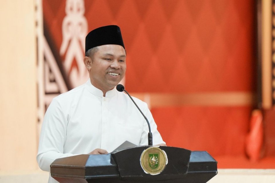 Profil Abdul Wahid: Gubernur Riau yang Terjaring OTT KPK, Baru 8 Bulan Menjabat - Varia Katadata ...
